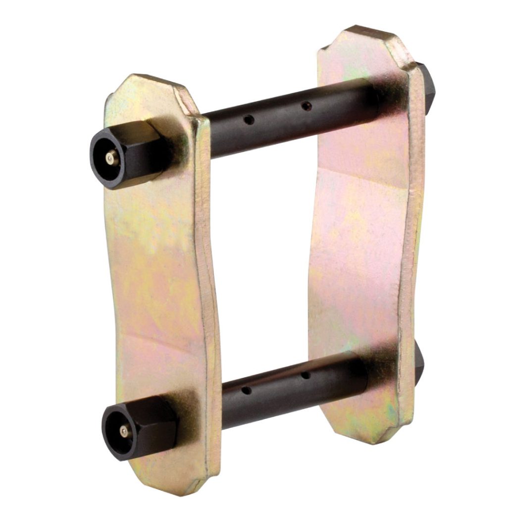 Rear Greasable Shackle | Game Automotive